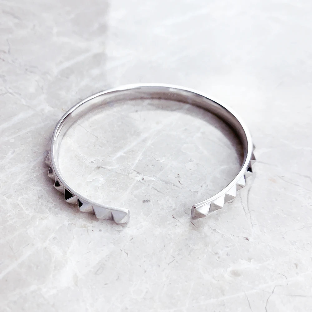 Silver Pyramid Spike Studded Open Bangle – Halo’s London