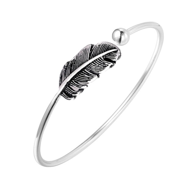 Sterling Silver Women’s Feather Bangle – Halo’s London